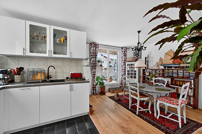 Appartement à vendre - Paris e , Trudaine, Rochechouart - 4 pièces - 2 chambres