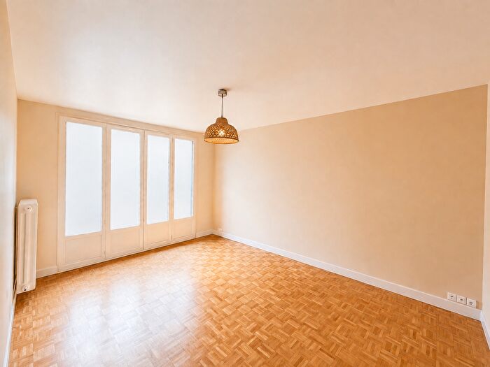 Appartement 2 pièces à Chantilly, à vendre