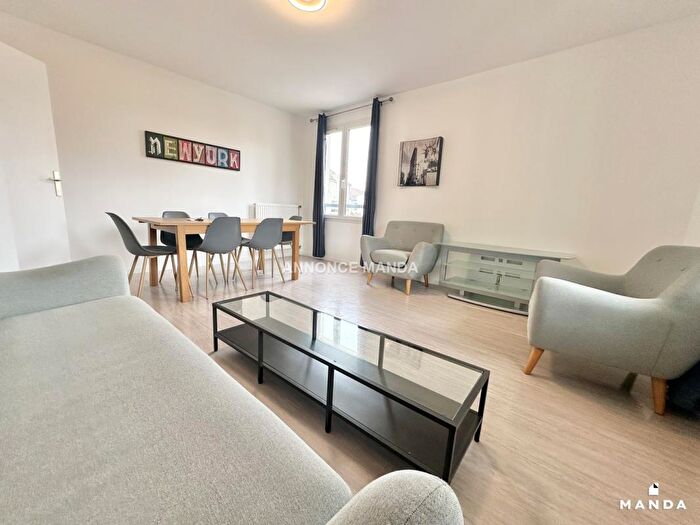 Appartement 3 pièces à louer - Bussy-Saint-Georges, Centre-ville