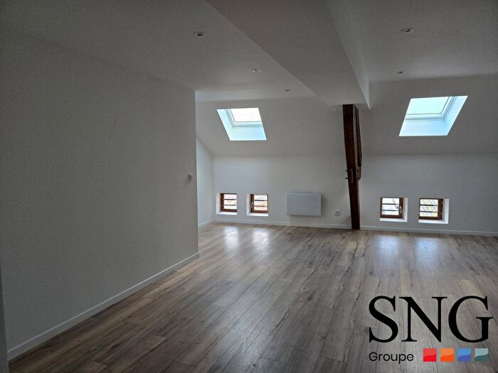 Appartement à louer - Centre Ville, Carmaux - 3 pièces - 2 chambres