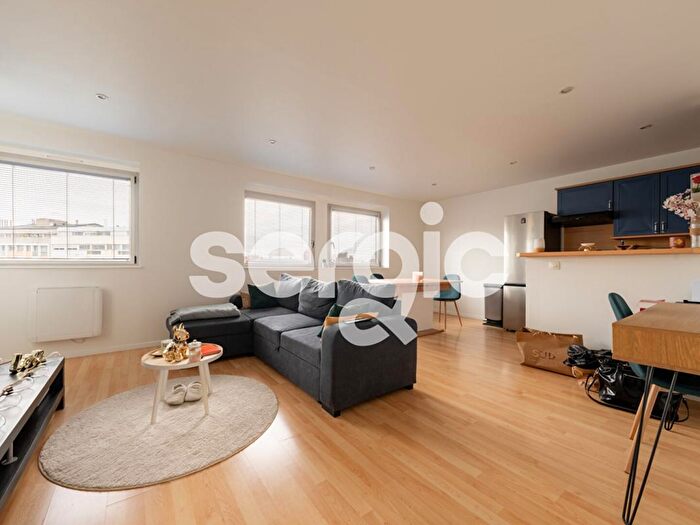 Appartement à vendre - Lille, Centre-ville, Euralille - 2 pièces - 1 chambre