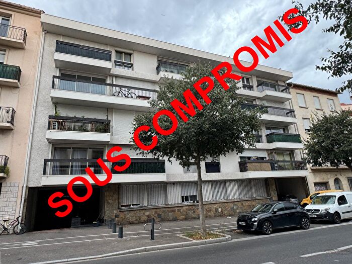 Appartement à vendre - Perpignan, Les Remparts - 2 pièces - 1 chambre