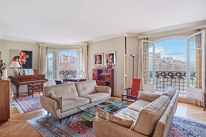 Appartement à vendre - Paris e , Breteuil - 4 pièces - 2 chambres