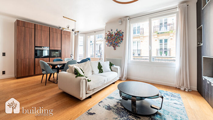 Appartement à vendre - Paris e , Ternes, Maillot - 3 pièces - 2 chambres