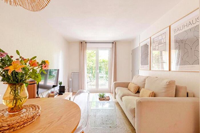 Appartement à vendre - Blagnac, Centre-ville - 2 pièces - 1 chambre