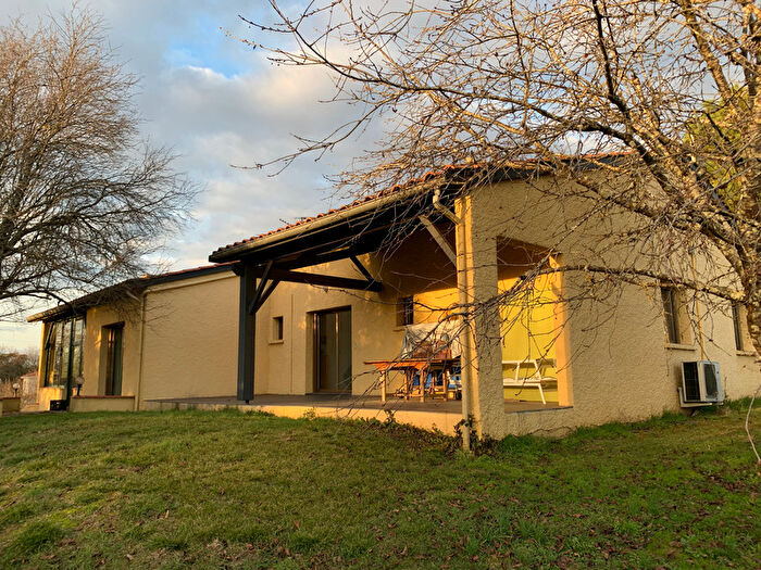 Maison à vendre - Saint-Jean - 8 pièces - 6 chambres