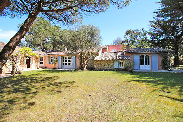 Les Portes-en-Ré : Maison 9 pièces à vendre