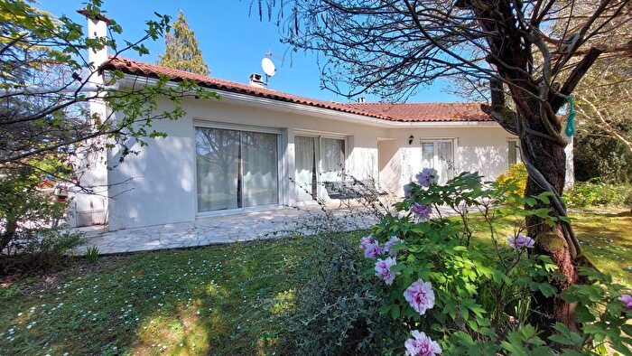 Maison 5 pièces à vendre - Saint-Yrieix-sur-Charente