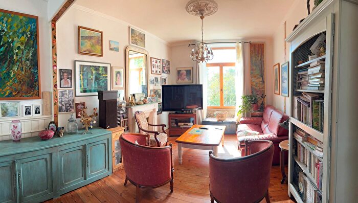 Maison à vendre - Landivisiau - 5 pièces - 4 chambres