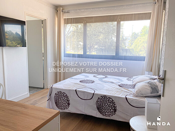 Appartement à louer - Nantes, Zola, Dervallières - 5 pièces - 4 chambres