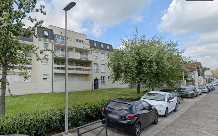 Appartement à louer - Centre, Margny-lès-Compiègne - 2 pièces