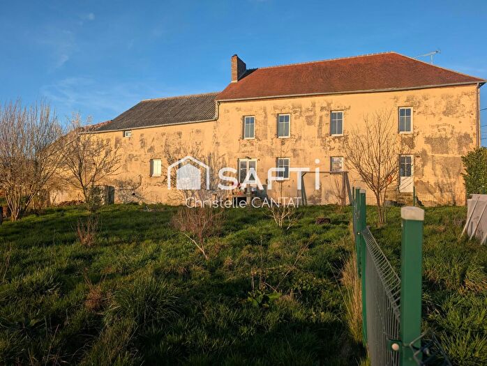Maison à vendre - Buxières-les-Mines - 7 pièces - 6 chambres