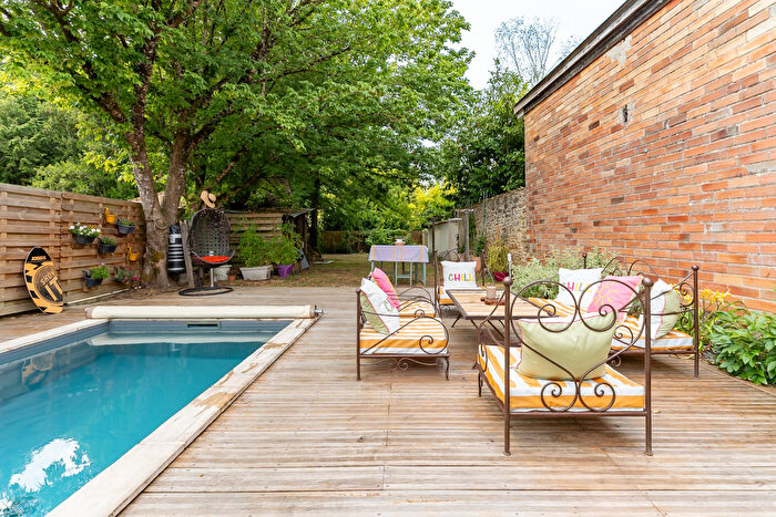 Salles : Maison 6 pièces à vendre