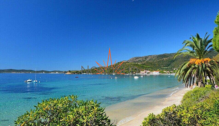 Appartement à vendre - Le Lavandou, Cavalière, Layet, Pramousquier - 2 pièces - 1 chambre