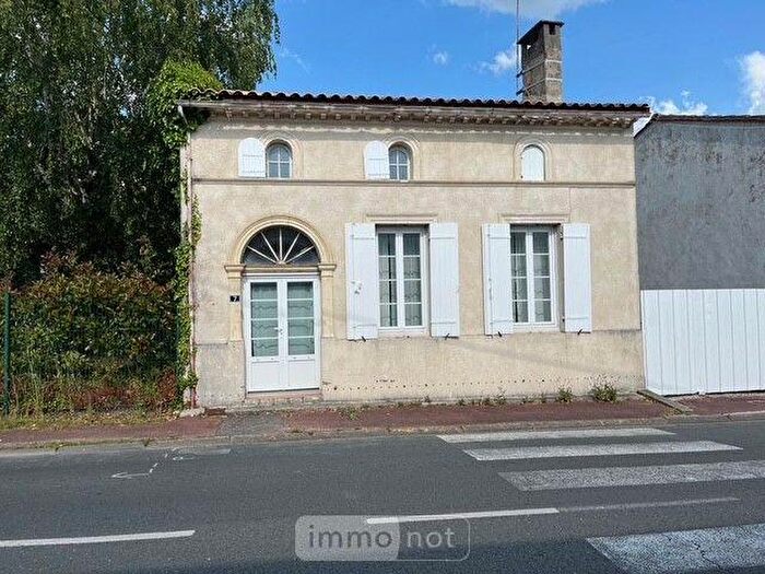Maison à vendre - Saint-Ciers-sur-Gironde - 4 pièces - 3 chambres