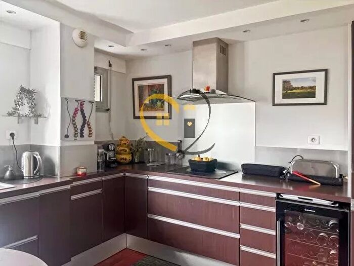 Appartement à vendre - Bourges, Chancellerie, Gibjoncs, Moulon - 4 pièces - 3 chambres