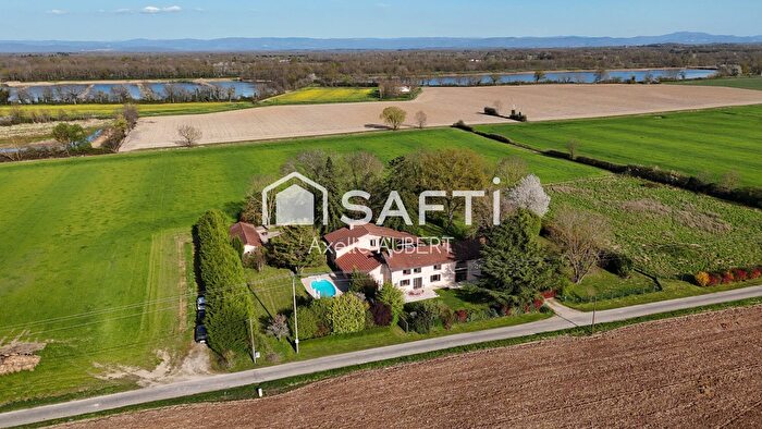 Saint-Nizier-le-Désert : Maison 14 pièces à vendre