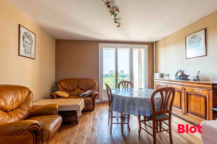 Appartement 4 pièces à Quartiers Sud-Est, Italie, à vendre