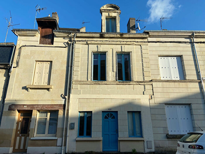 Maison à vendre - Chinon - 4 pièces - 3 chambres
