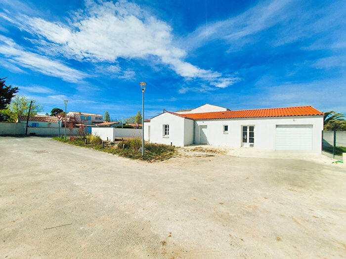 Maison à vendre - Saint-Pierre-dOléron - 5 pièces - 4 chambres