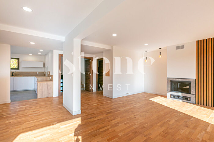 Maison à vendre - Metz-Tessy - 10 pièces - 6 chambres