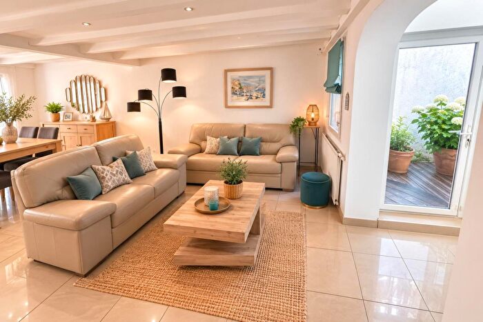 Maison 4 pièces à Béziers, Champ de Mars, à vendre