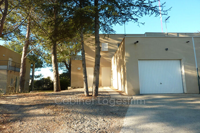 Nîmes - Maison 4 pièces à louer