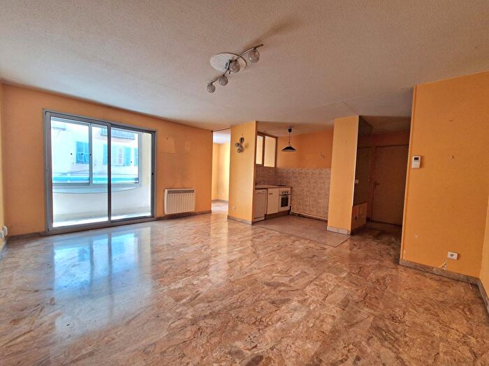 Appartement à vendre - Nice, Le Port - 2 pièces - 1 chambre