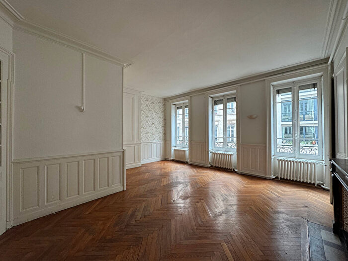 Appartement à vendre - Lyon e , Tête dOr, Vitton - 6 pièces - 4 chambres