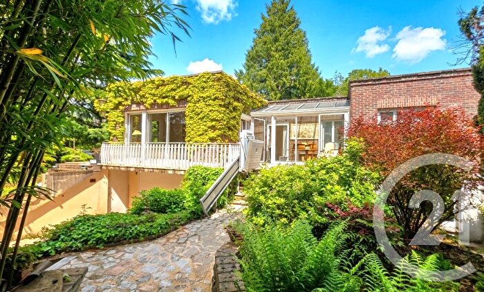 Maison 5 pièces à vendre à Vallangoujard
