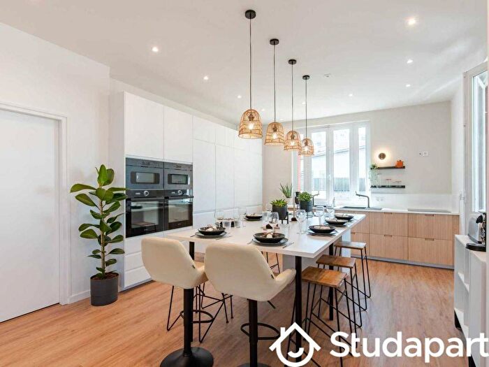 Appartement à louer - Parilly-Jules Guesde, Vénissieux - 1 pièce - 1 chambre