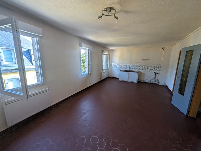 Briec - Appartement 6 pièces à vendre