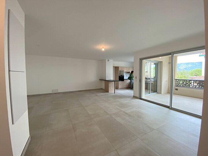 Appartement à louer - Valence - 3 pièces - 2 chambres