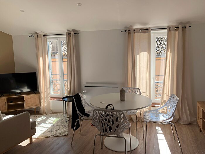 Appartement à louer - Castelnaudary, Centre-ville, Gare, La Baffe - 2 pièces - 1 chambre
