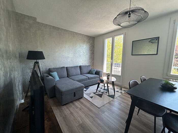 Appartement 4 pièces à Troyes, Cathédrale, à vendre