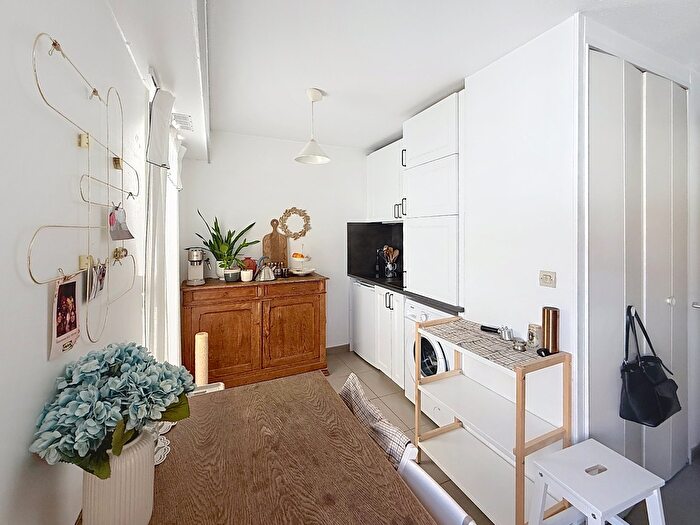 Appartement à vendre - Nice, Parc Impérial, Le Piol - 1 pièce