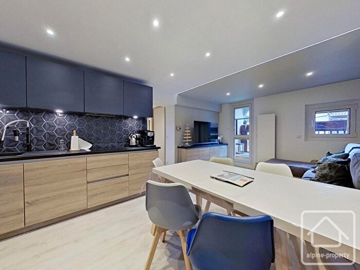 Appartement à vendre - Arâches-la-Frasse - 4 pièces - 3 chambres