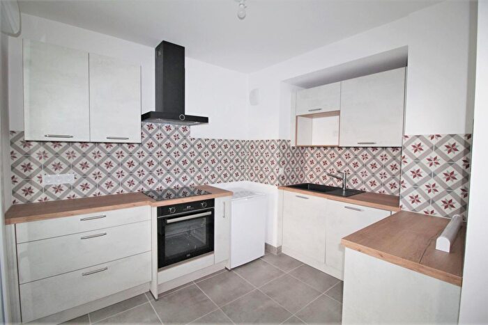 Appartement à louer - Saint-Nazaire, Centre-ville, Ville-Port, Petit Maroc - 2 pièces - 1 chambre