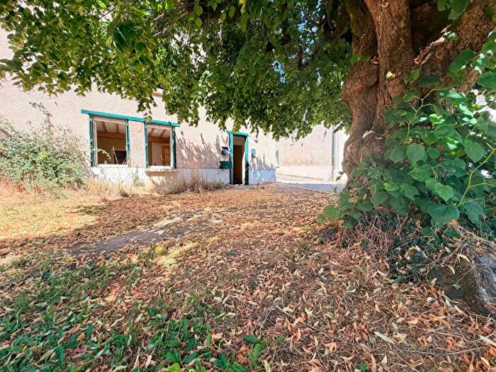 Panissières : Maison 3 pièces à vendre