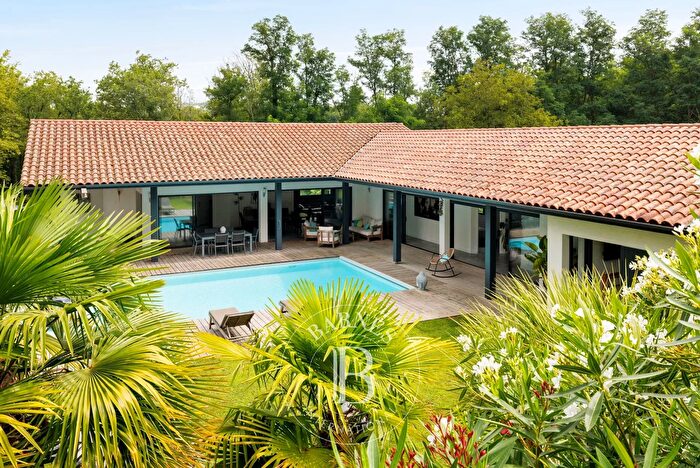 Ahetze : Maison 8 pièces à vendre