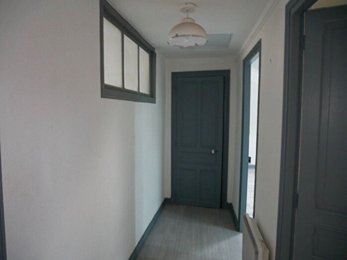 Appartement à louer - Centre Ville, Montargis - 3 pièces - 2 chambres