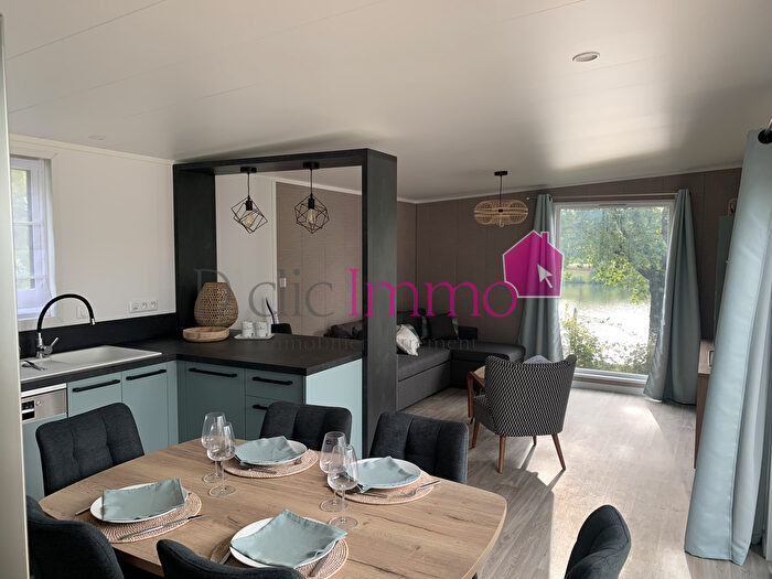 Maison à vendre - Saint-Gilles-Croix-de-Vie - 4 pièces - 3 chambres