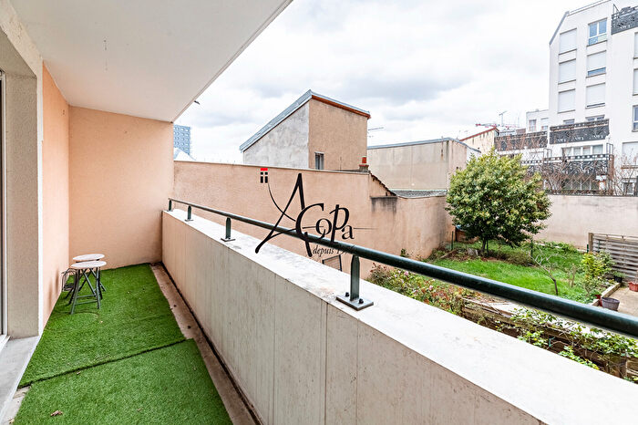 Appartement à vendre - Saint-Denis, Pleyel - 3 pièces - 2 chambres