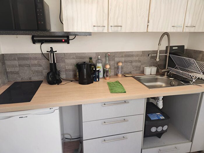 Appartement 2 pièces à Sully-sur-Loire, à louer