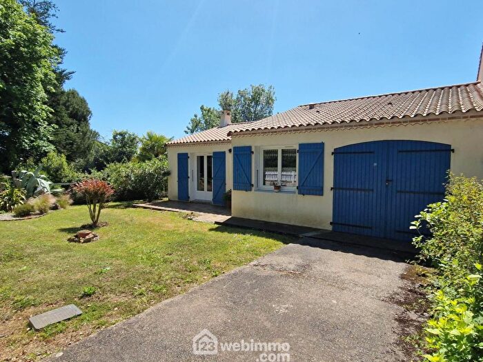 Moutiers-les-Mauxfaits : Maison 3 pièces à vendre