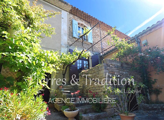 Maison 5 pièces à Céreste, à vendre