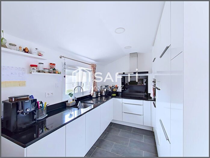 Appartement 4 pièces à vendre - Champigny-sur-Marne, Coeuilly Village Parisien