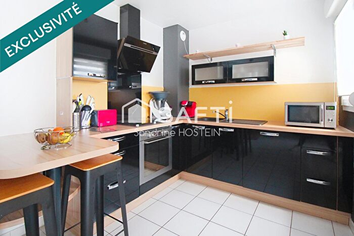 Appartement à vendre - Hussigny-Godbrange - 4 pièces - 2 chambres