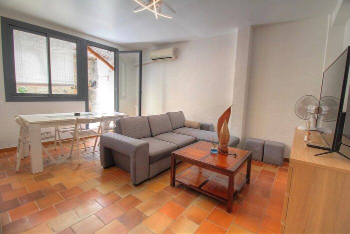 Appartement à louer - Fontmerle, Antibes - 2 pièces - 1 chambre