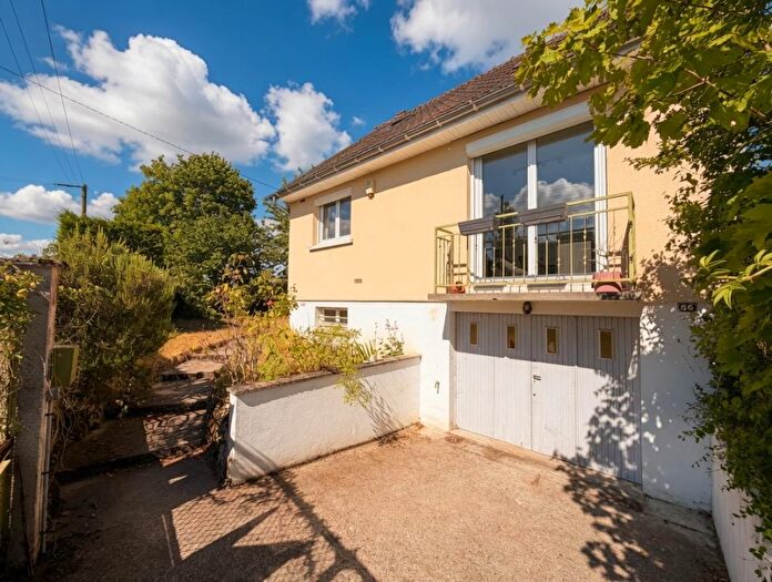 Moret-sur-Loing : Maison 6 pièces à vendre